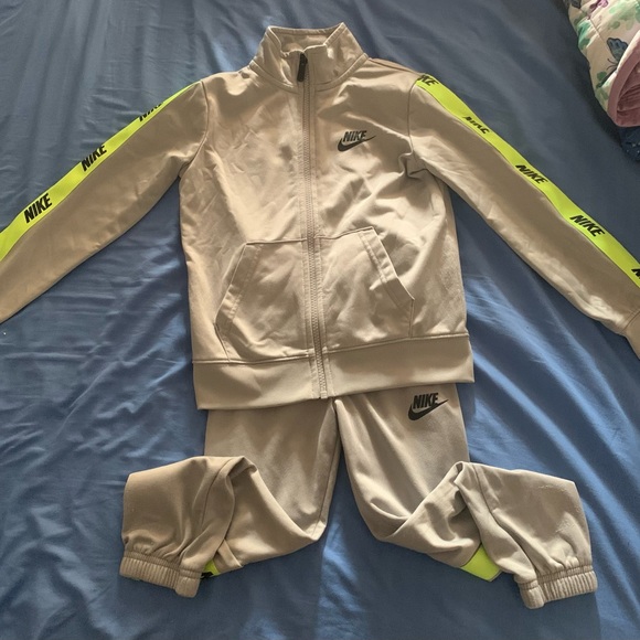 Nike | Matching Sets | Nike Set | Poshmark